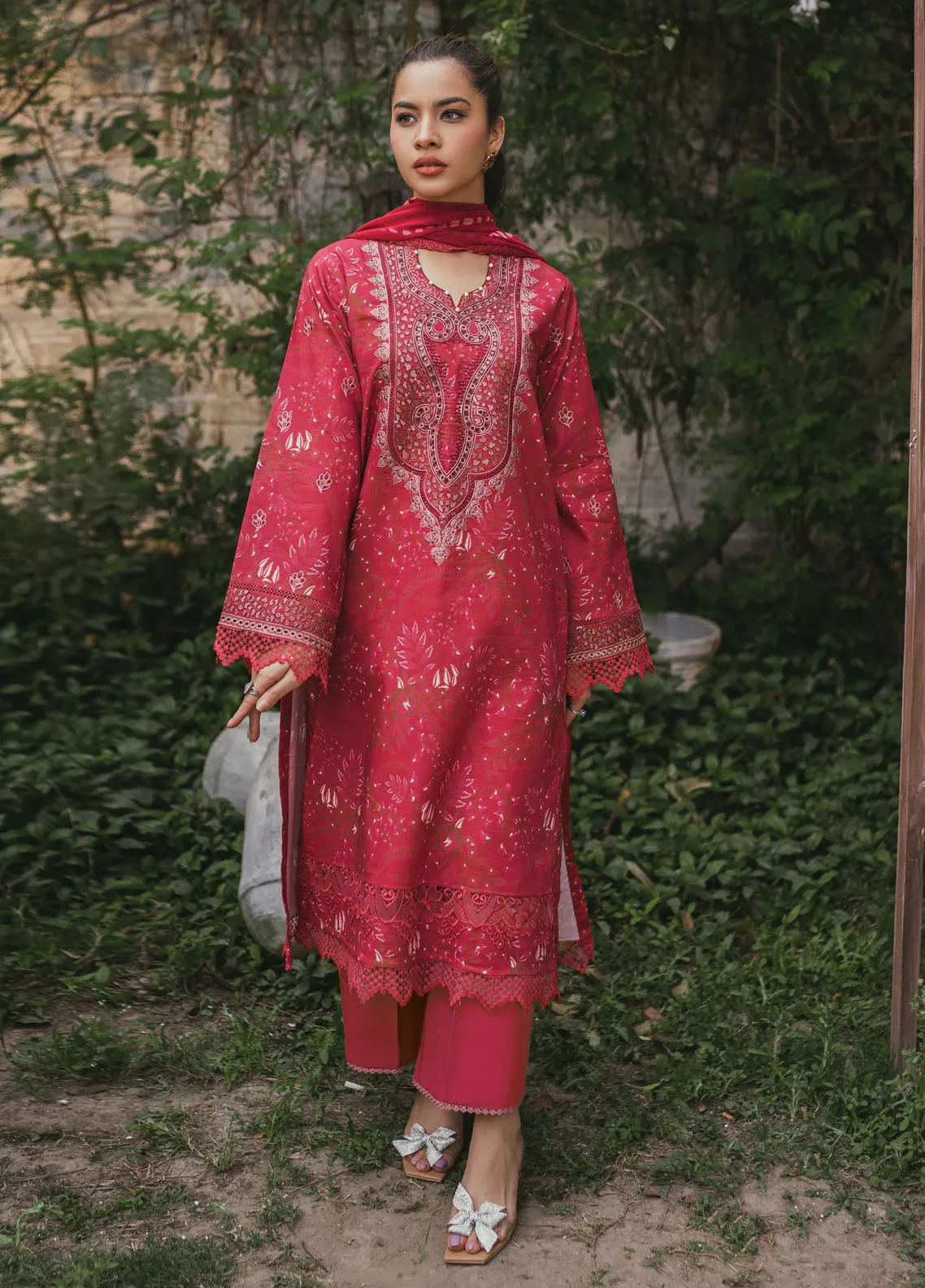 Gardenia Printkari by Humdum Embroidered Lawn Suits Unstitched 3 Piece ...