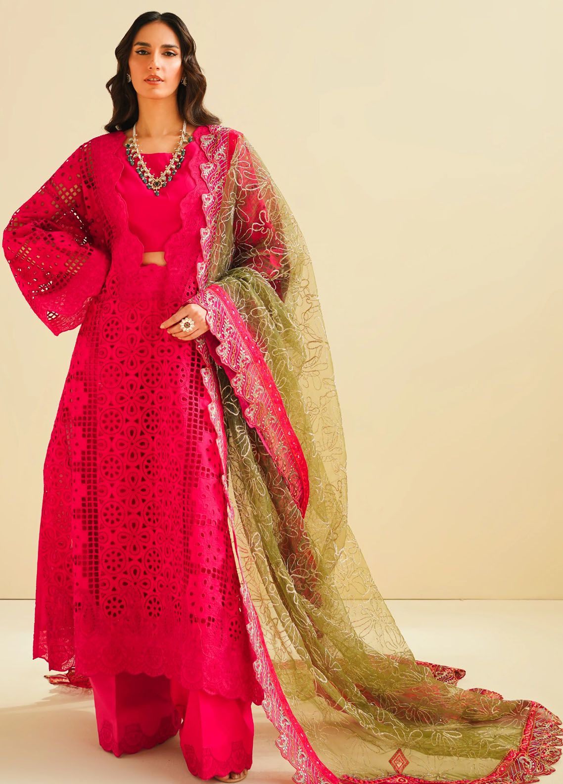 Maryum N Maria Embroidered Lawn Suit Unstitched 3 Piece MNM24E MS24586 ...