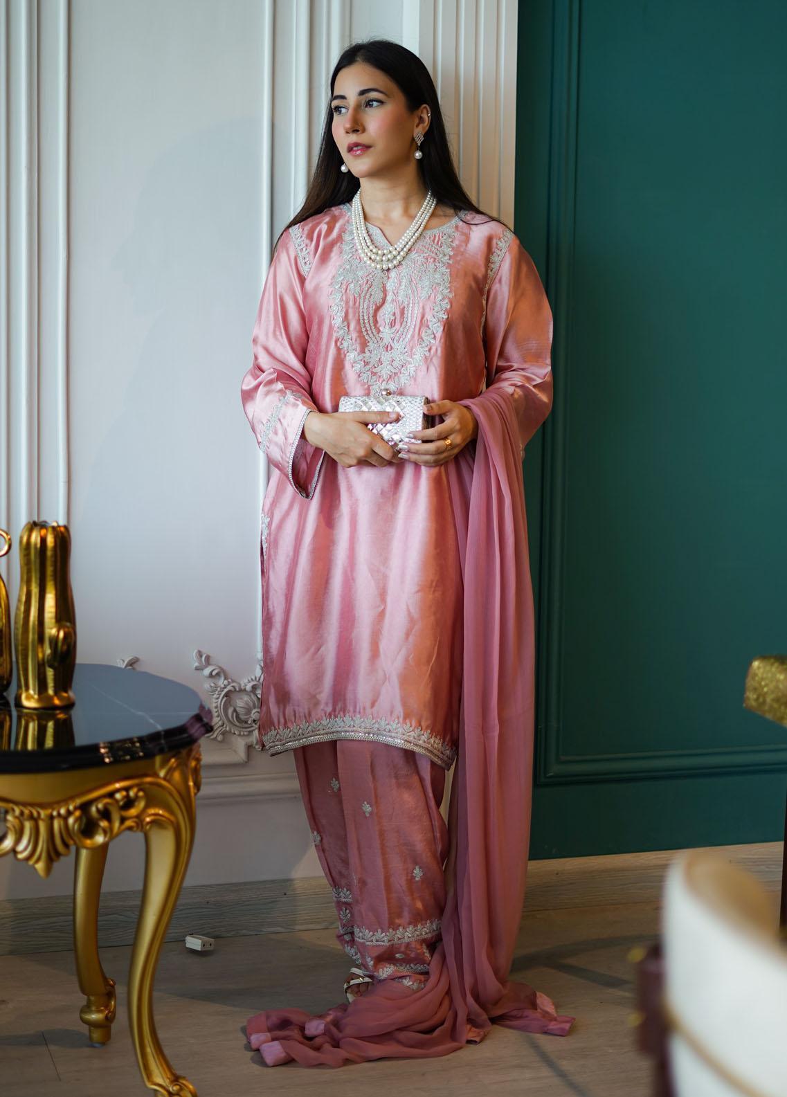 Manaal Arfeen Pret Embroidered 3 Piece Suit Traditional Pink