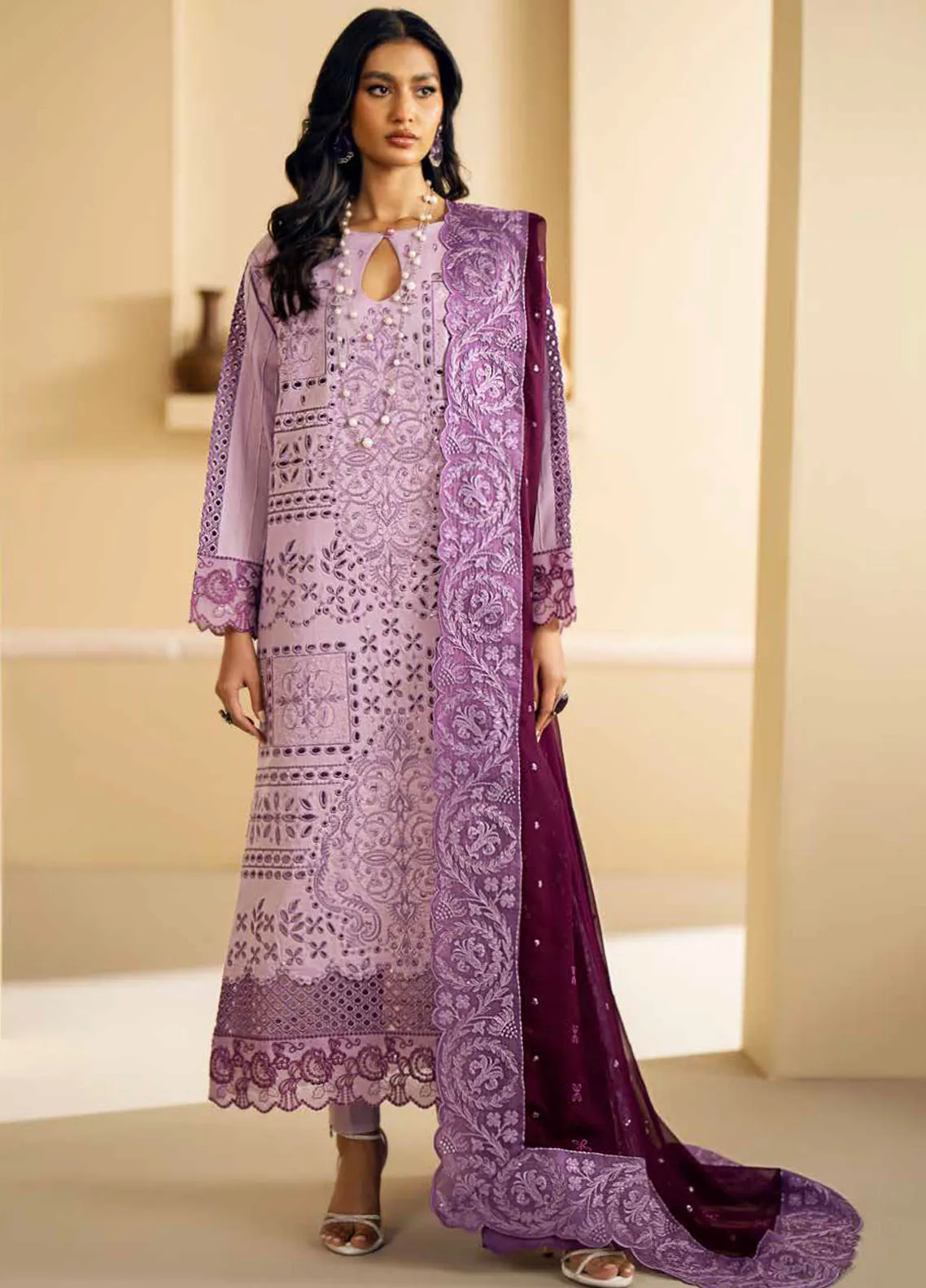 Maryum N Maria Embroidered Lawn Suit Unstitched 3 Piece MNM24EA Kira ...